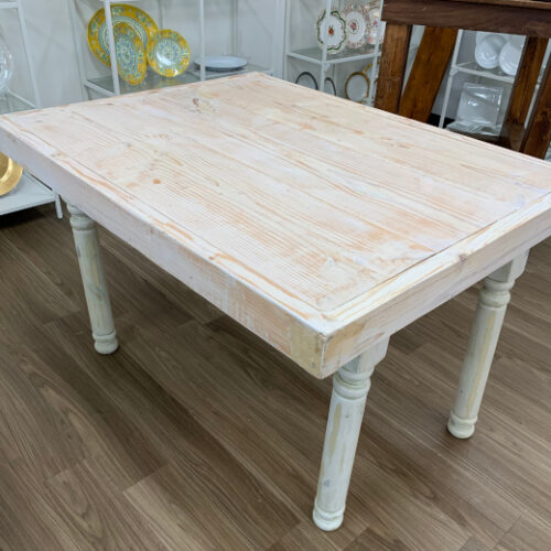 Whitewash Sweetheart Farm Table | Elite/PBS Tents and Events